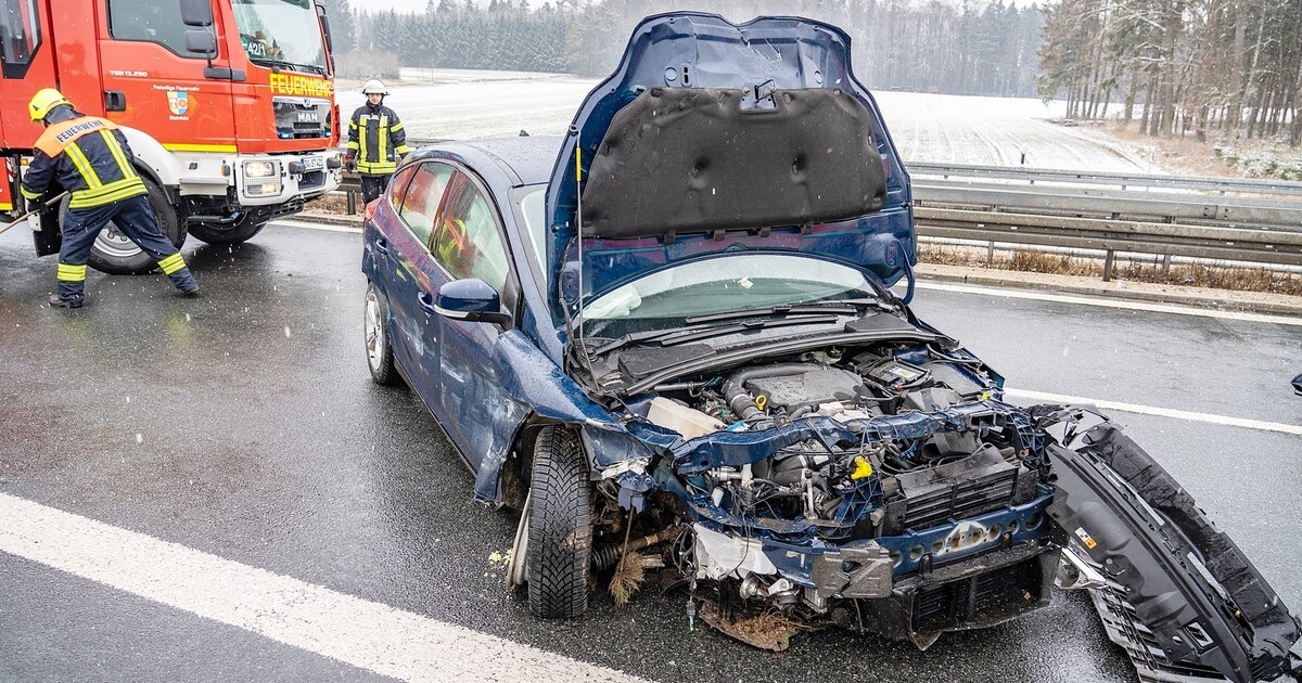 Stadelhofen: Ehepaar bei Unfall auf der A70 schwer verletzt | tvo.de