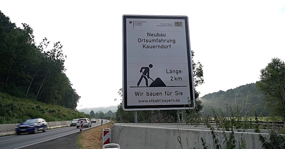 Endlich wieder freie Fahrt: Vollsperrung auf der B289 bei Kauerndorf ...