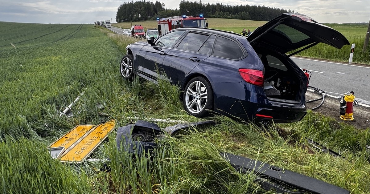 Selbitz: Schwerer Zusammenstoß im Kreuzungsbereich – Mit Bildergalerie ...
